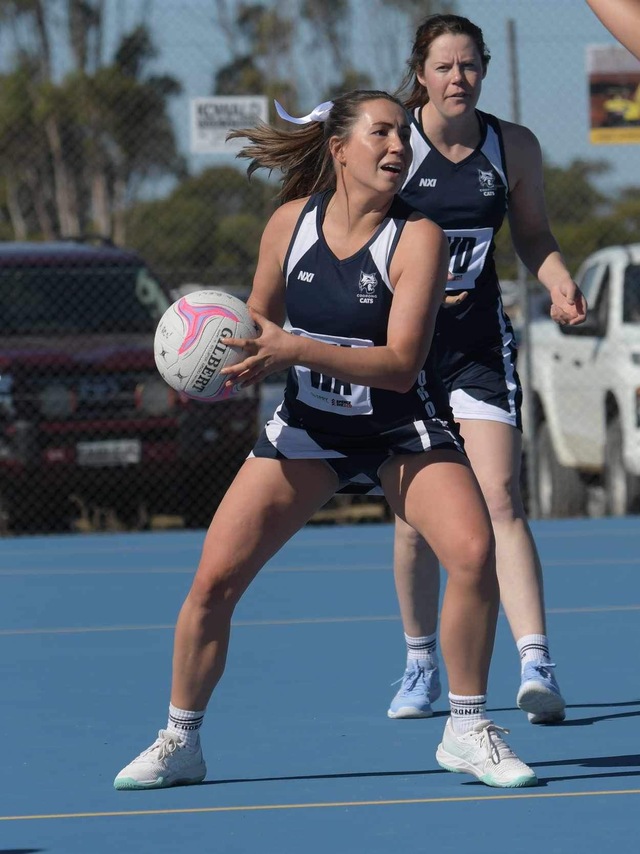 Tigers, Suns netball clash | The Murray Valley Standard