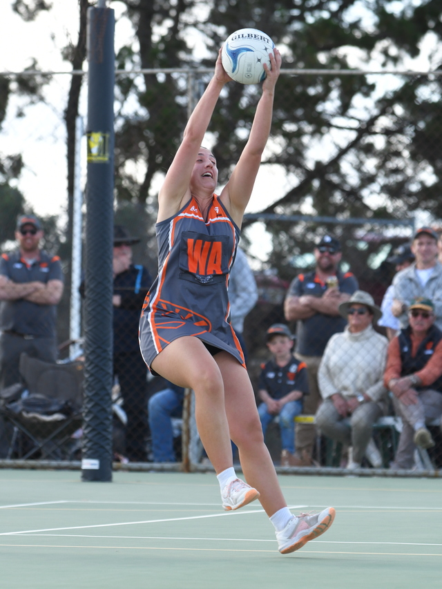 Sun outshines Imperials | The Murray Valley Standard