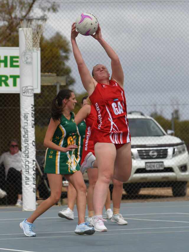 Season kicks off with bang | The Murray Valley Standard