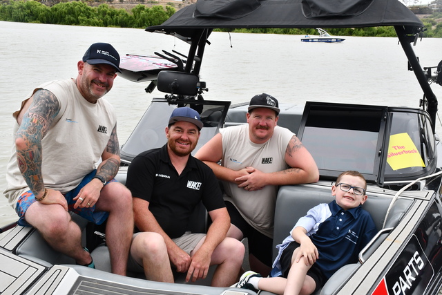 Boats run on mighty river | The Murray Valley Standard